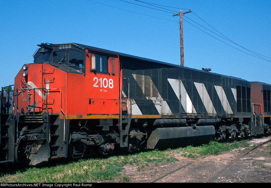CN 2108, BBD HR616, at the NRE Shops